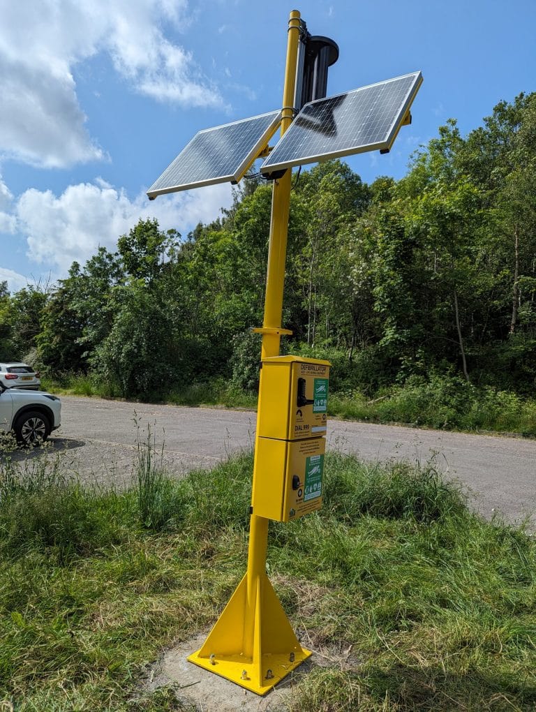 Solar & Wind Powered Defibrillator Cabinet – Optional Remote Monitoring ...