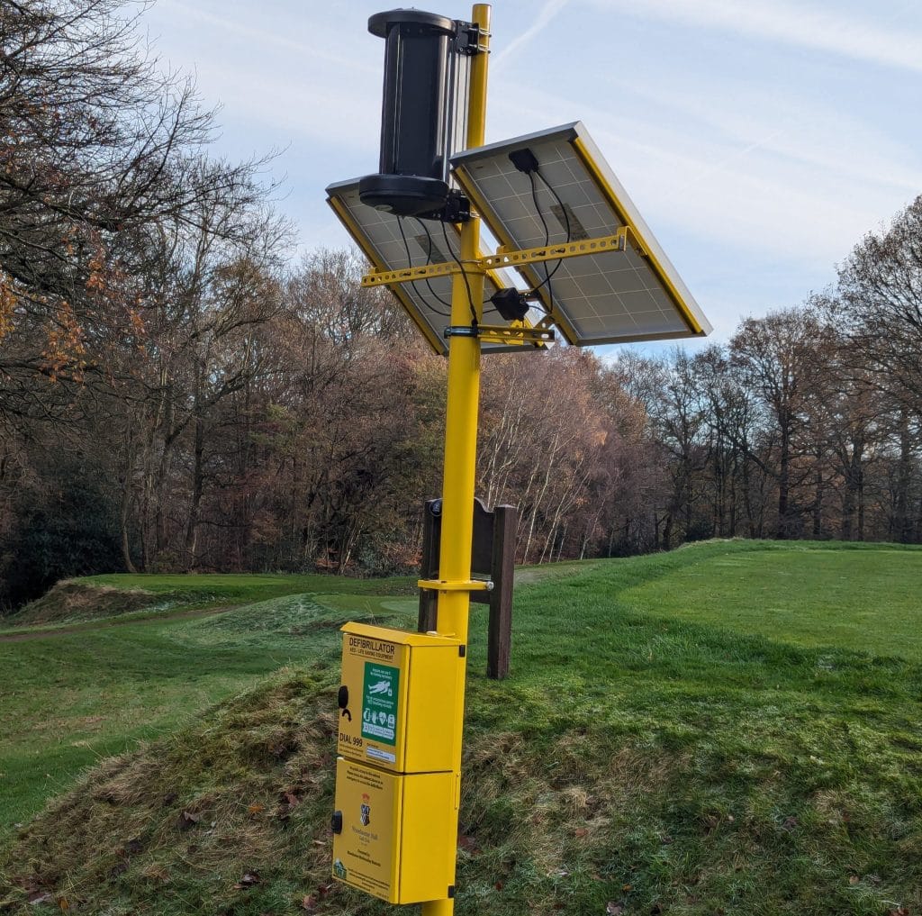 Solar & Wind Powered Defibrillator Cabinet – Optional Remote Monitoring - Turtle defib cabinets